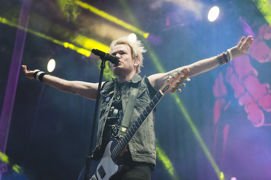 Sum 41 Release New Album, "Order In Decline" | setlist.fm