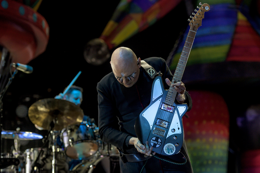 Smashing Pumpkins Play 17 Songs on Tour Kickoff w/ Noel Gallagher ...