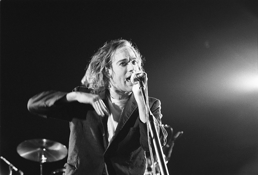 TBT: R.E.M. Live Debut "It's the End of the World As We Know It ...