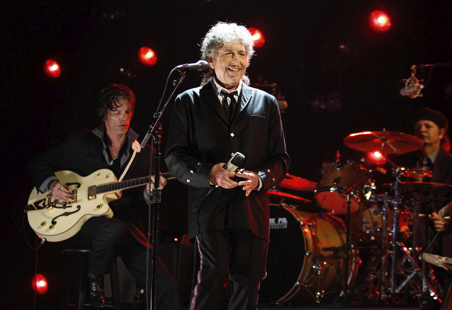Bob Dylan Kicks Off Fall Tour with 8 Live Debuts | setlist.fm