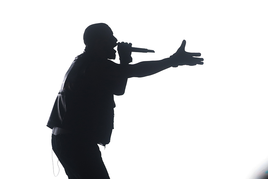 Drake Kicks Off 2024 Tour with Marching Band, Slime and J. Cole ...