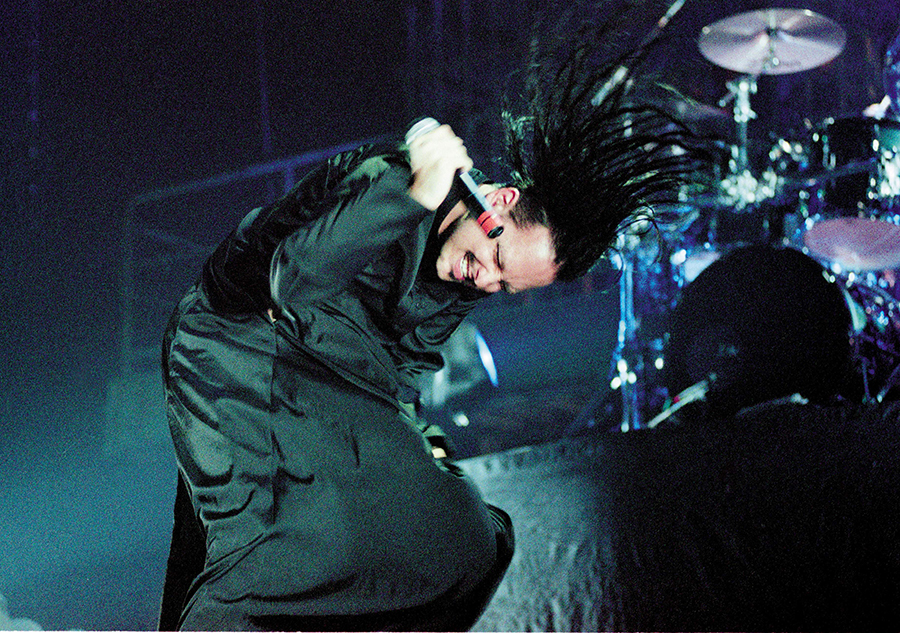 Setlist History: Korn Live Debuts 'Issues' in Harlem | setlist.fm