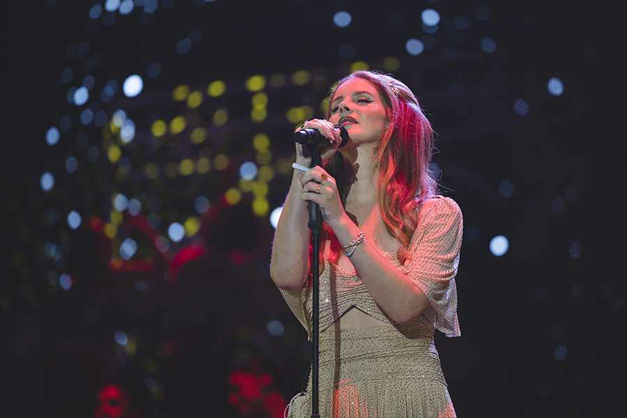 Lana Del Rey Announces UK & Ireland Stadium MiniTour | setlist.fm