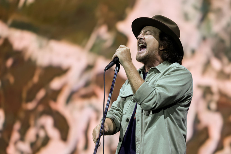 Pearl Jam's Dark Matter 2025 Tour Kicks Off at Hard Rock Live | setlist.fm