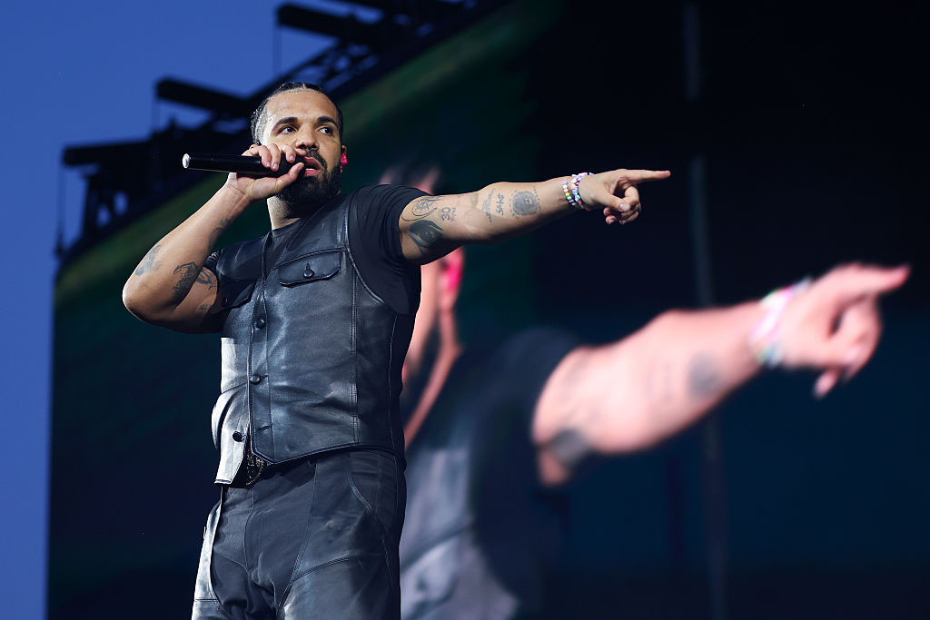 Drake Live Debuts Eight Songs in London Three-Day Weekend | setlist.fm
