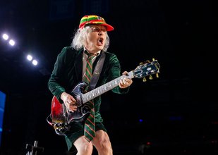 AC/DC Concert Setlist at Scottish Gas Murrayfield Stadium, Edinburgh on ...